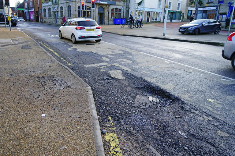 National Pothole Day - Mayor Claire pledges millions for East Midlands ...